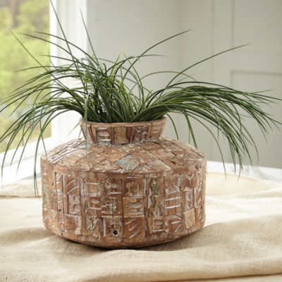 Click here for Meltland Vase  Natural/Black prices