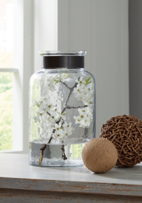 Click here for Lukasvale Small Vase  Clear/Pewter Finish prices