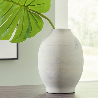 Click here for Clayson Ceramic Vase  Sage Green prices