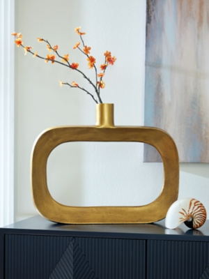 Click here for Lawtonville Vase  Antique Gold Finish prices