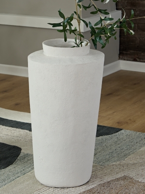 Click here for Flurinworth Vase  Cream prices