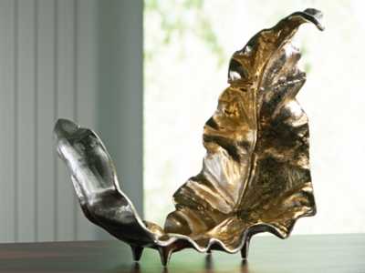 Click here for Darinsen Sculpture  Gold/Silver Finish prices