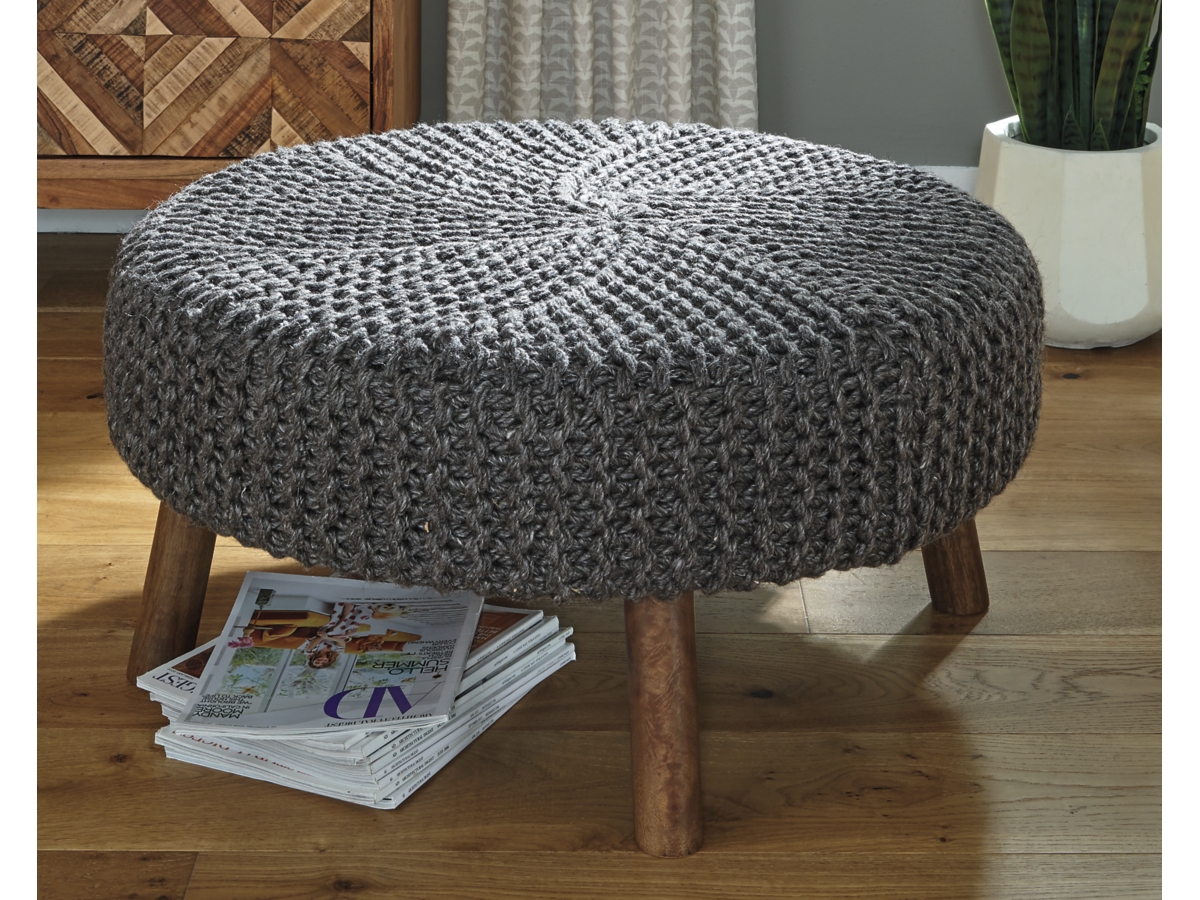 Jassmyn Oversized Accent Ottoman Ashley