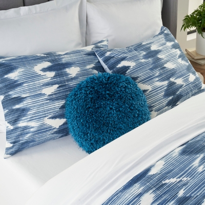 Click here for Mina Victory Shag Lush Yarn Indoor Throw Pillow  T... prices