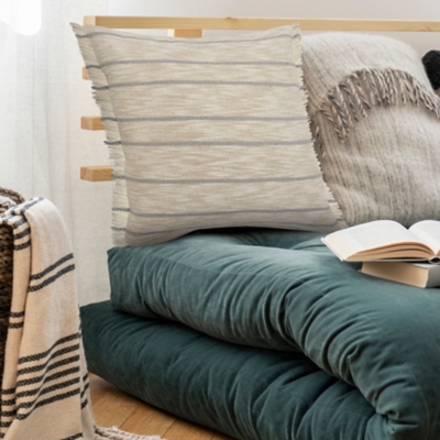 Click here for Suvii Home Ella Comfy Decorative Throw Pillow  Tau... prices