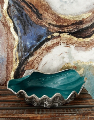 Click here for Bayberry Lane Shell Serving Bowl  Silver prices