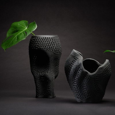 Click here for Relaxed Elegance Celeste Vase  Black prices