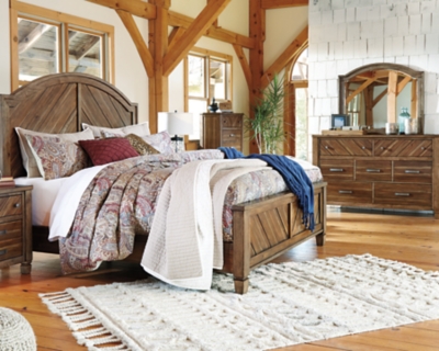 Colestad 5 Piece Queen Bedroom Ashley