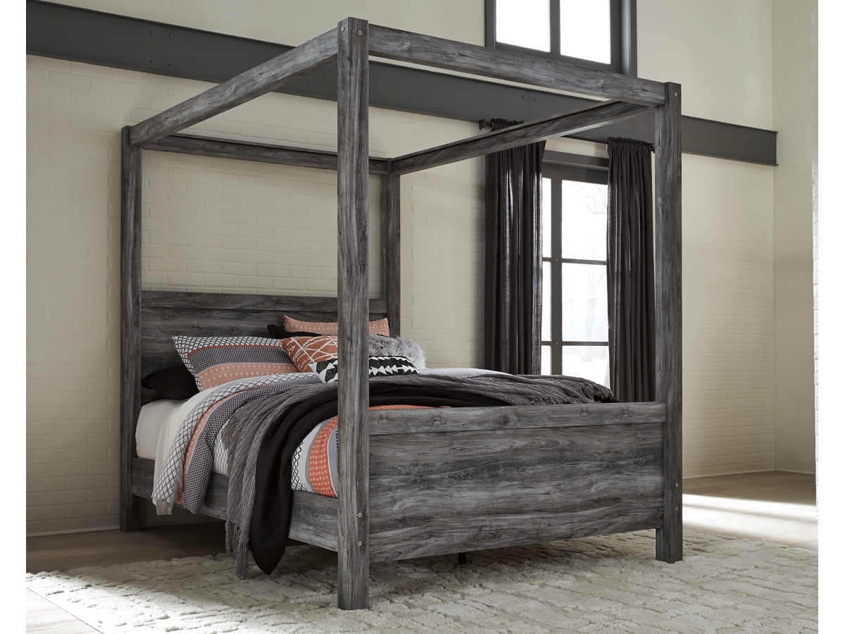 Baystorm Queen Poster Bed Ashley