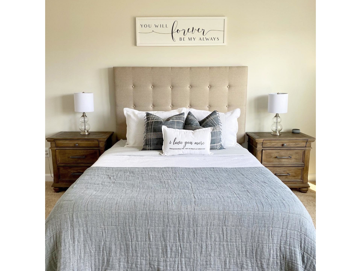 Dolante upholstered bed store