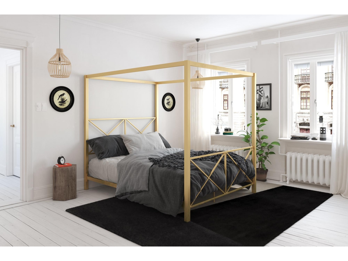 Reese Canopy Bed Ashley