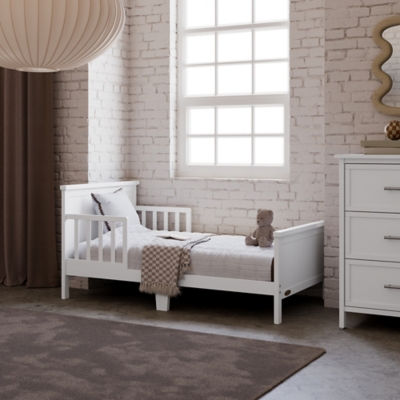 Click here for Graco Bailey Toddler Bed  White prices
