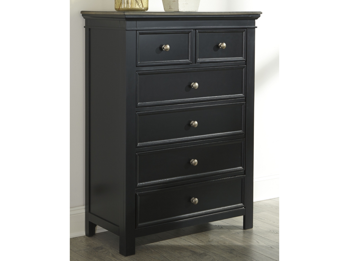 Froshburg Chest of Drawers Ashley