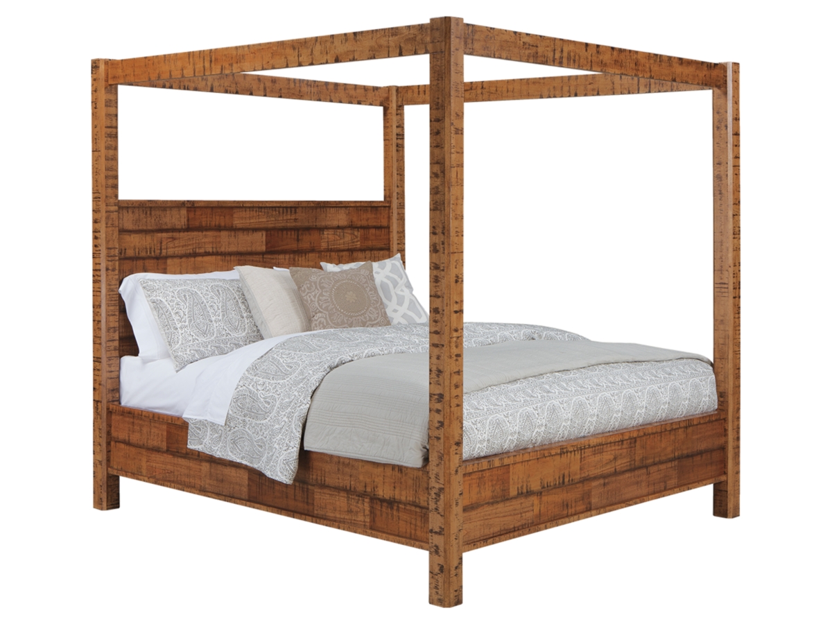 Wesling Queen Poster Bed Ashley