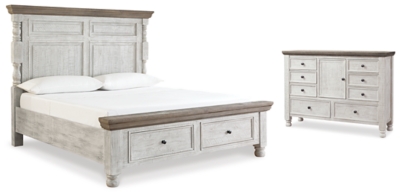 Click here for Havalance California King Poster Bed with Dresser... prices