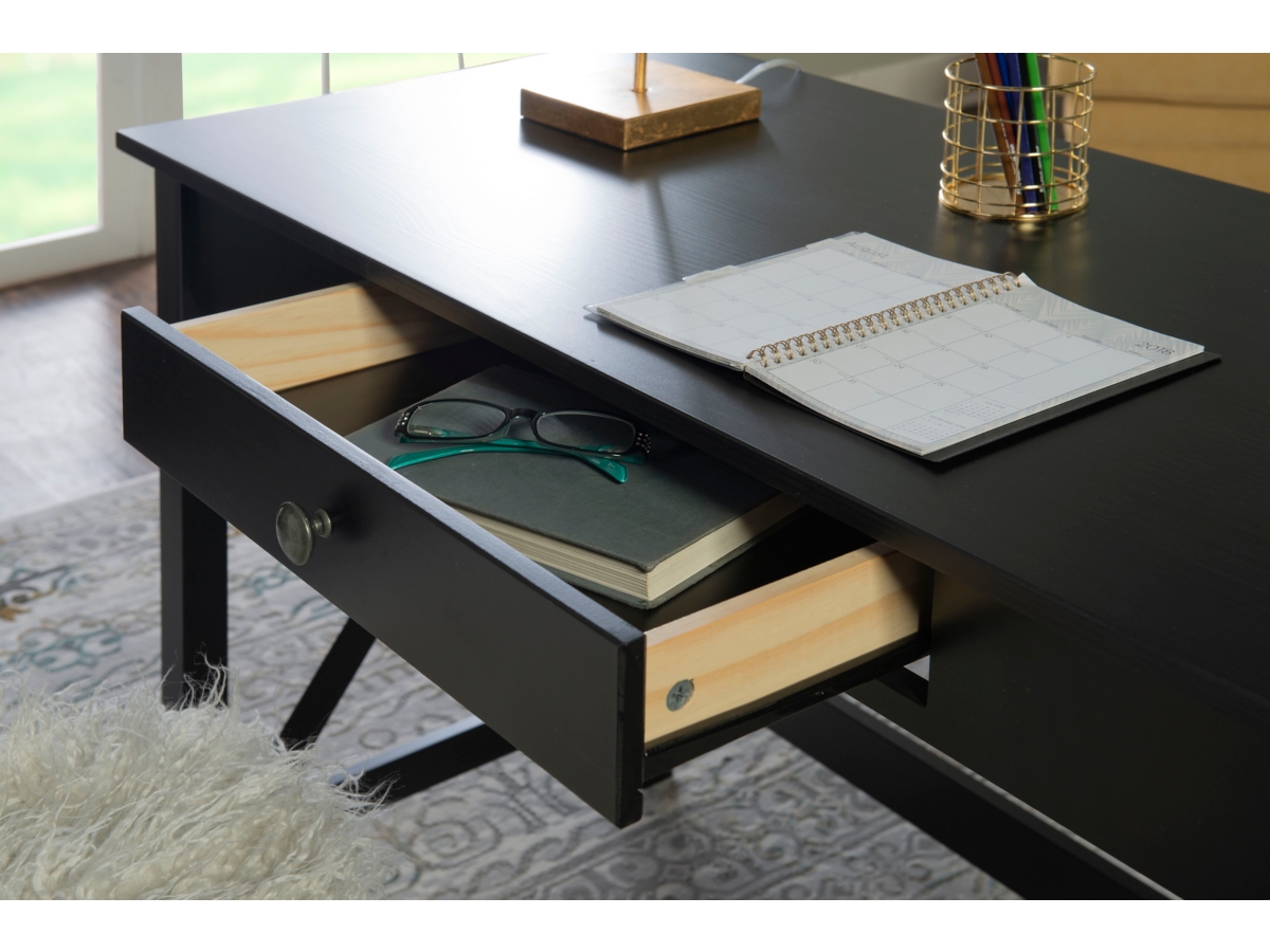 Single Drawer Desk
