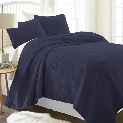 Click here for iEnjoy Home Damask Patterned King/California King... prices