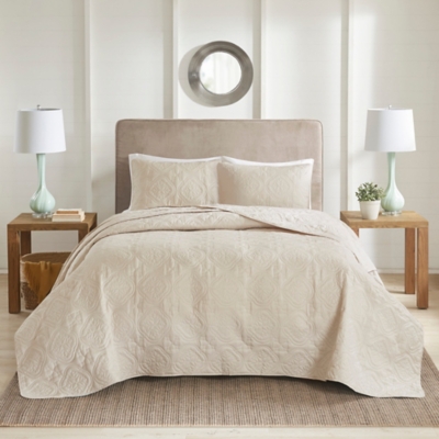 Click here for Glen 3 Piece Reversible Full/Queen Bedspread Set... prices