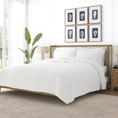 Click here for Ienjoy Home All Season 3 Piece Full/Queen Diamond... prices