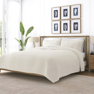 Click here for Ienjoy Home All Season 3 Piece Full/Queen Floral S... prices