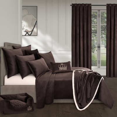 Click here for J. Queen New York Townsend Quilt King/California K... prices