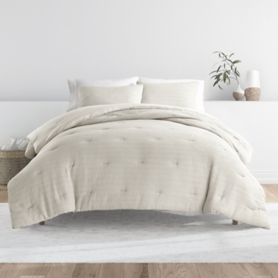 Click here for iEnjoy Home 3 Piece King/California King Comforter... prices