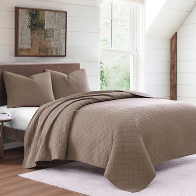 Click here for Indigo Hill 2-Piece Twin Comfort Quilt Set  Mocha prices