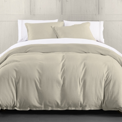 Click here for HiEnd Accents Hera 3-Piece King Comforter Set  Lig... prices