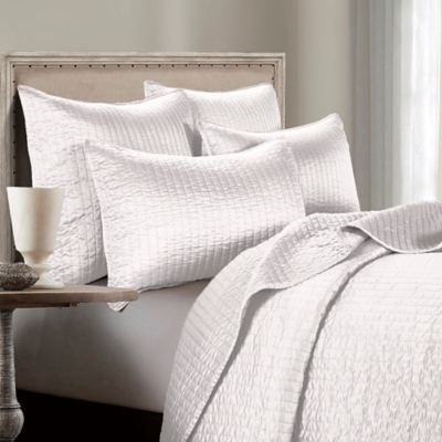 Click here for Indigo Hill Satin Channel 3-Piece Full/Queen Quilt... prices