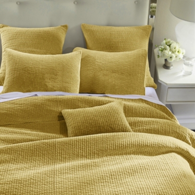 Click here for HiEnd Accents Stonewashed 3-Piece Full/Queen Quilt... prices