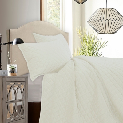 Click here for HiEnd Accents Diamond King Velvet Quilt  Cream prices