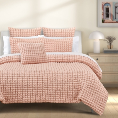Click here for J. Queen Bold Cloud Puff 2 Piece Twin/Twin Xl Quil... prices