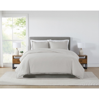 Click here for Royal Velvet Olivia 3-Piece Full/Queen Duvet Set... prices