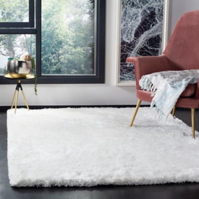 Click here for Safavieh South Beach Shag 6 x 9 Area Rug  White prices