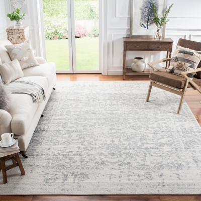 Click here for Safavieh Madison 8 x 10 Area Rug  Silver/Ivory prices