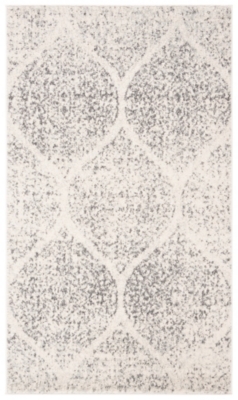 Click here for Safavieh Madison 4 x 6 Area Rug  Ivory/Silver prices