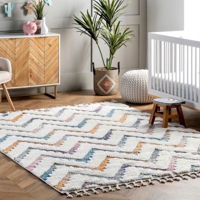 Click here for nuLOOM Rumi High-Low Chevron Tassel 5 3 x 7 6 Rug... prices