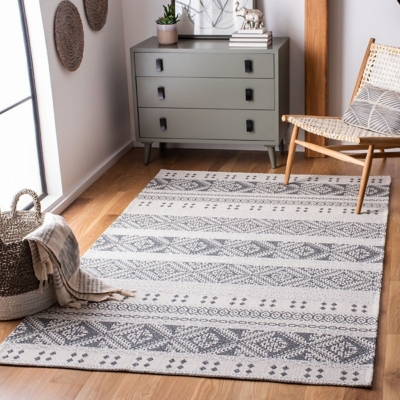 Click here for Safavieh Augustine 5 x 77 Area Rug  Anthracite/Cre... prices