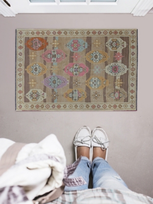 Click here for Linon Lana Adana 2 X 3 Accent Rug  Brown prices