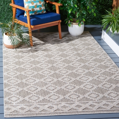 Click here for Safavieh Global 4 x 6 Area Rug  Gray/Ivory prices