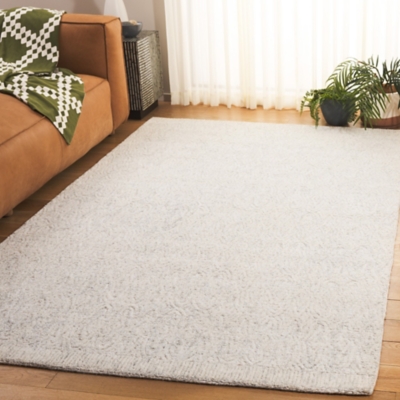 Click here for Safavieh Pine 4 x 6 Area Rug  Silver prices