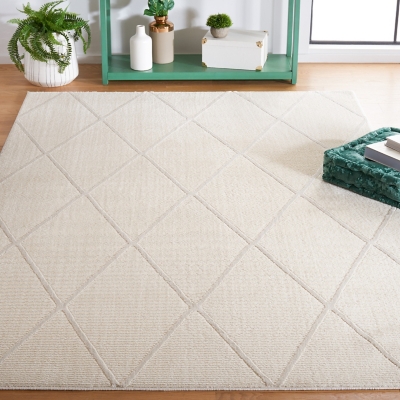 Click here for Safavieh Revive 4 x 6 Area Rug  Ivory prices