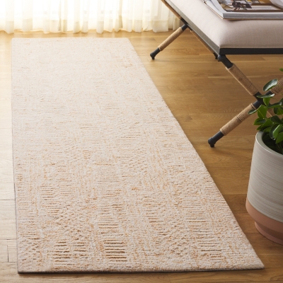 Click here for Safavieh Pine 2 3 x 8 Runner Rug  Rust/Ivory prices