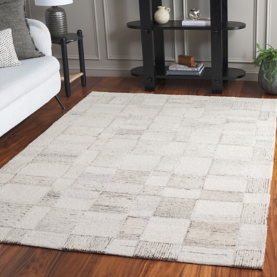 Click here for Safavieh Pine 5 x 8 Area Rug  Beige/Brown prices