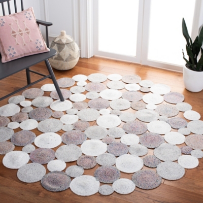 Click here for Safavieh Cape Cod Collection Modesta 6 x 6 Round R... prices