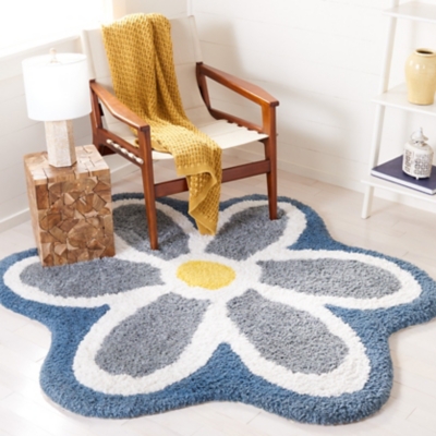 Click here for Safavieh Novelty Collection Adiya 6 x 6 Round Rug... prices