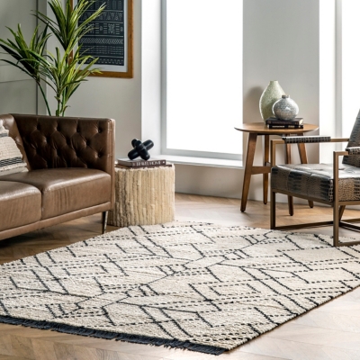 Click here for Nuloom Carlina 4 x 6 Area Rug  Beige prices