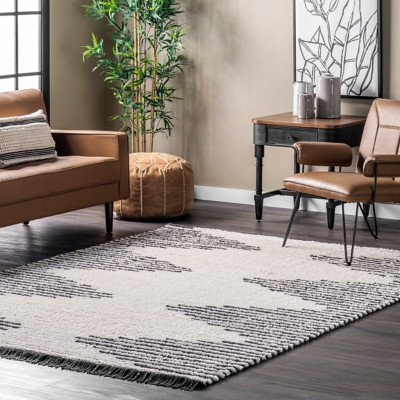 Click here for Nuloom Morgan 4 x 6 Area Rug  Beige prices