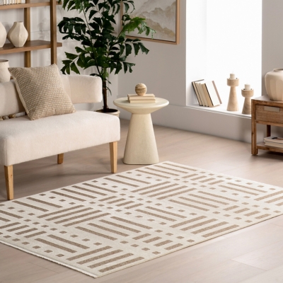 Click here for nuLOOM Mina 7 x 9 Area Rug  Beige prices